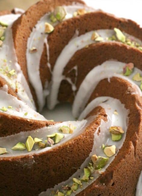 {Incredibly Easy} Pistachio Bundt Cake -- in Just 6 Simple Steps