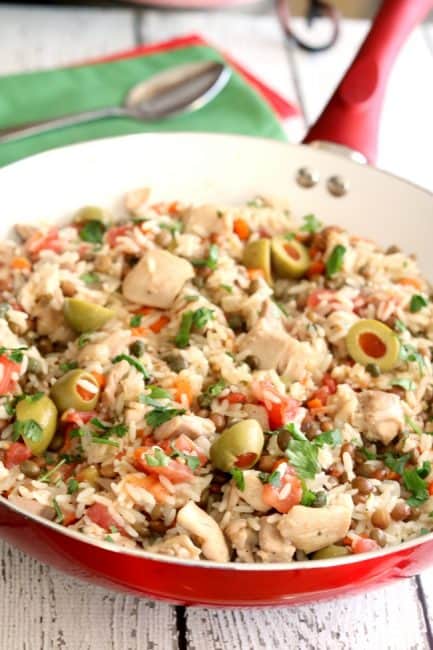 Easy arroz con pollo recipe - Caribbean Chicken and rice | Kitchen Dreaming
