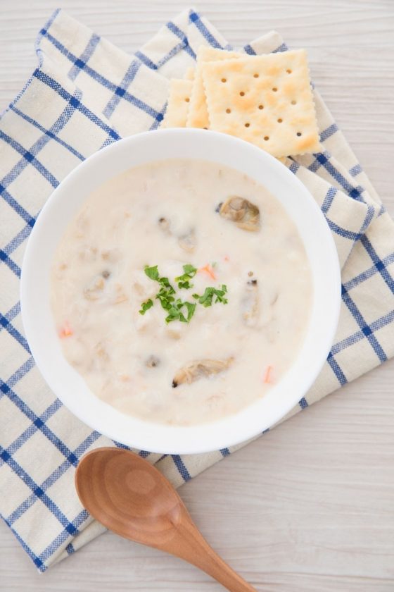 Easy New England Clam Chowder in 6 Simple Steps